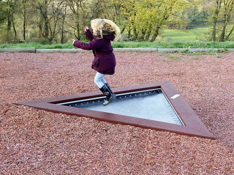 Trampolin Triangle | tressudemiljø.dk